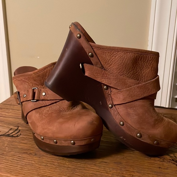 UGG | Shoes | Ugg Leather Mules Size | Poshmark
